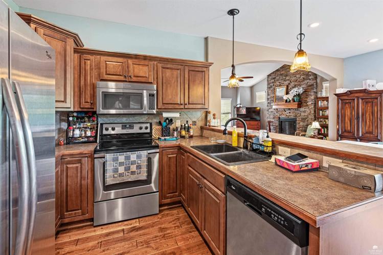 5100 Shadowridge Drive, Manhattan, KS 66503 | Single-Family Houses ...