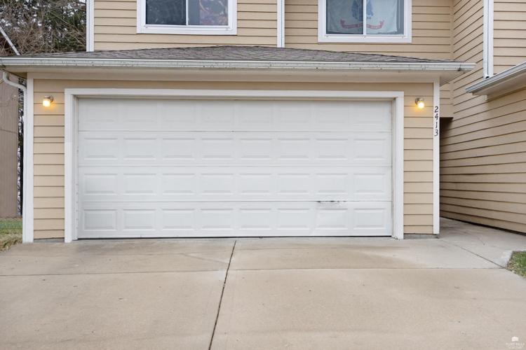 2413-2415 Deerfield, Junction City, KS 66441 | Single-Family Houses ...