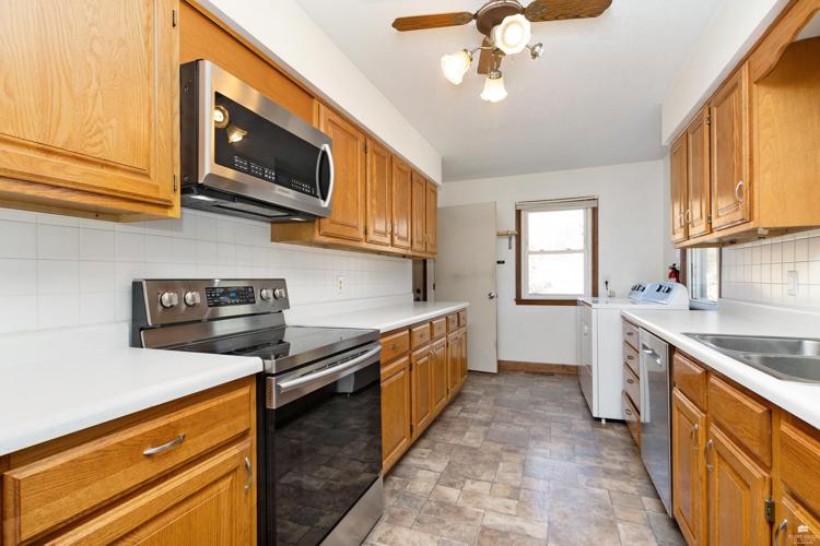 1013 Cedar, Junction City, KS 66441 | Single-Family Houses | themercury.com