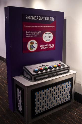 BRIGHT IDEAS | Discovery Center opens exhibit inspired by Edison's ...