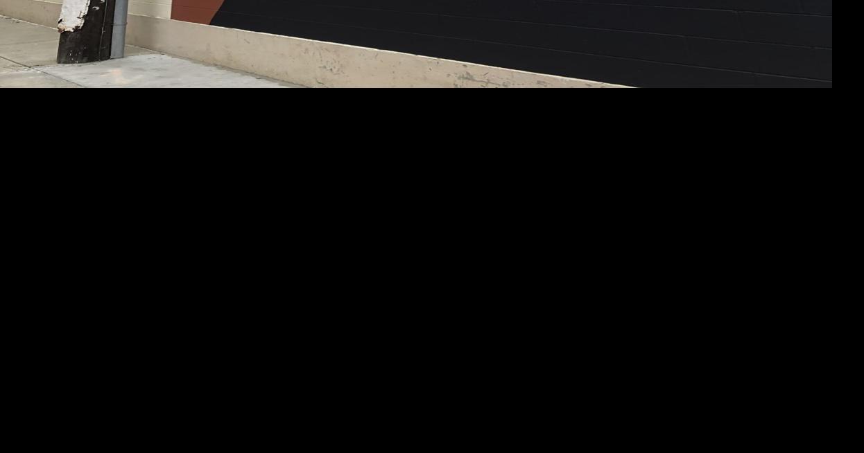 Local artist, women complete downtown RBG mural | News | themercury.com