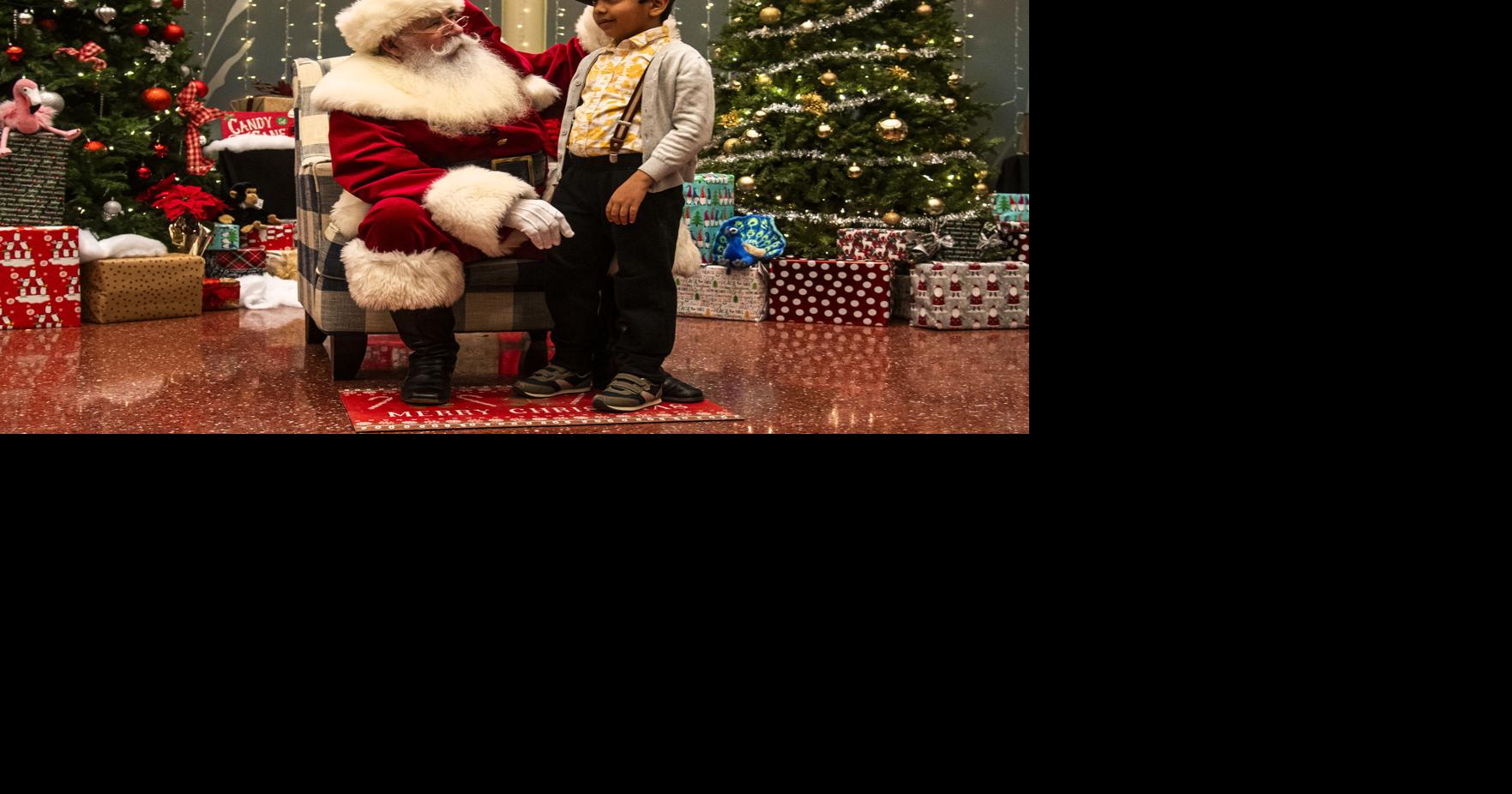 Santa visits Sunset Zoo, bringing Christmas spirit | News | themercury.com