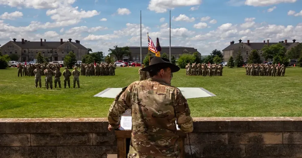 Fort Riley — change of command | | themercury.com
