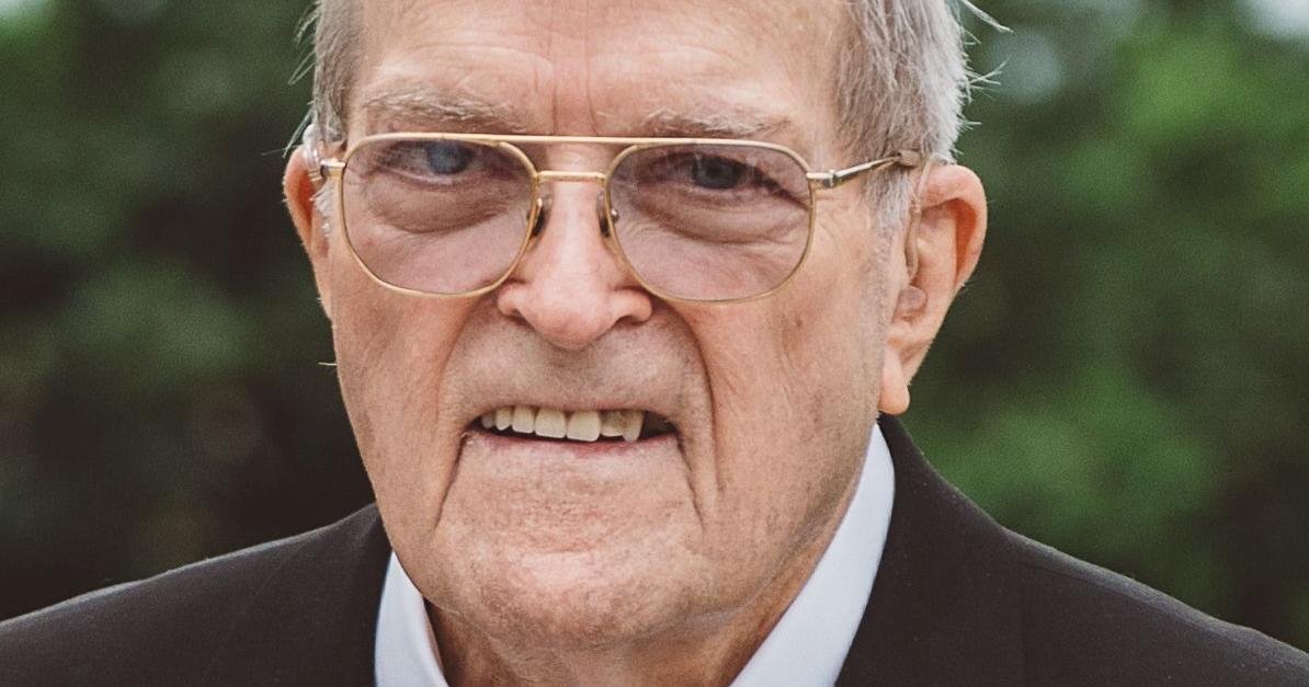 James Akin | Obituaries | themercury.com