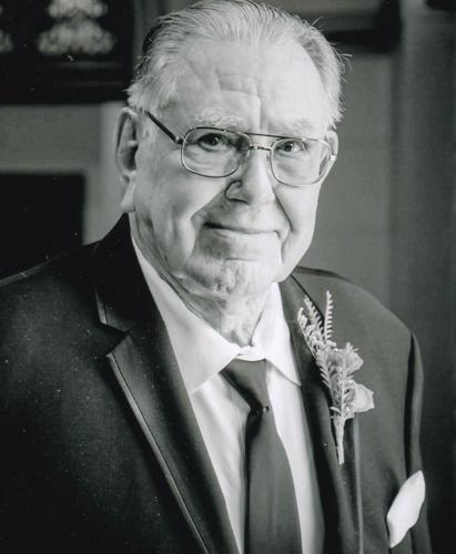 Carl Hoefler Michael Redeker | Tributes | themercury.com