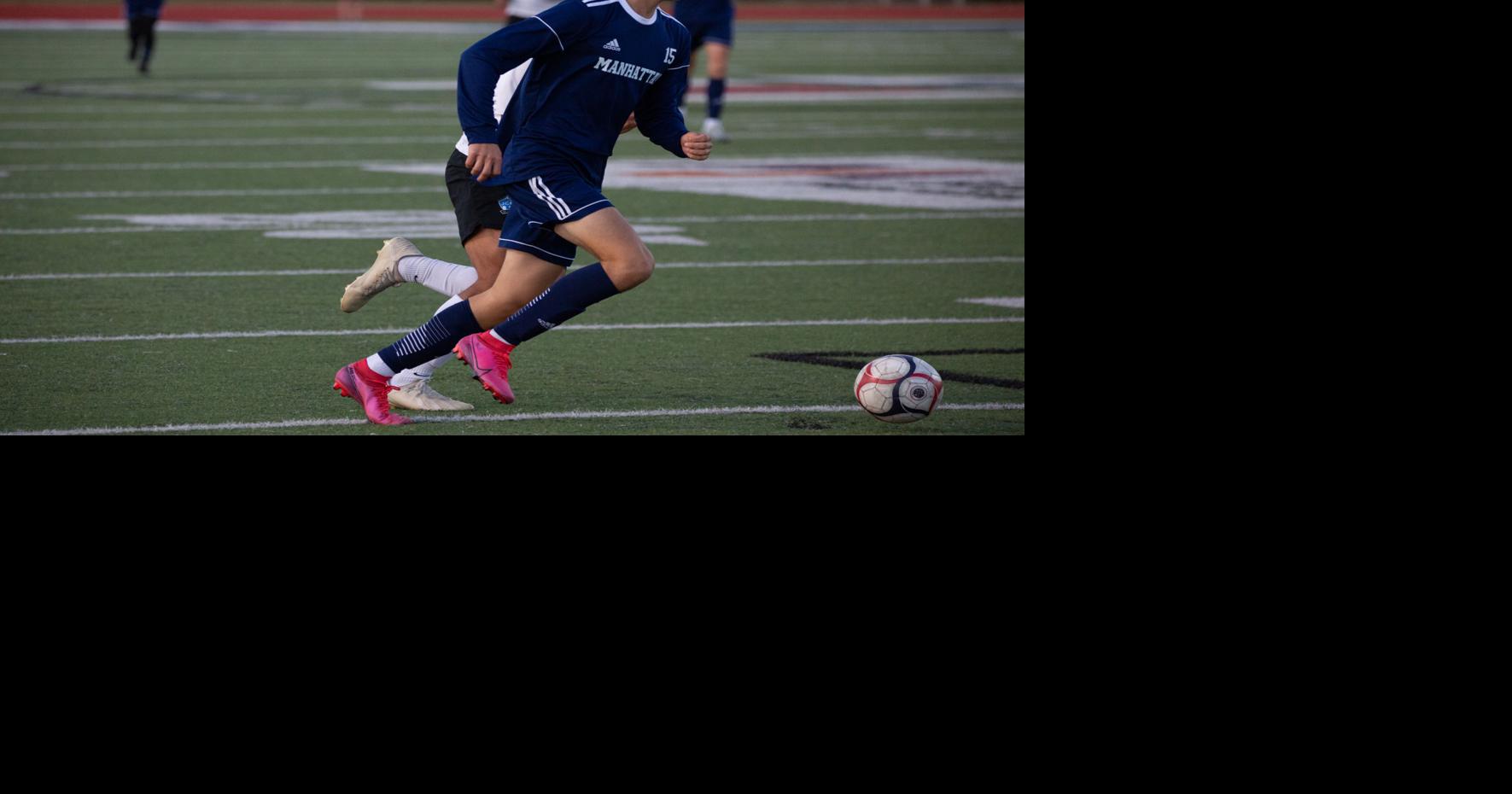 Senior Grant Snowden leads Manhattan boys' soccer into 2021 season ...