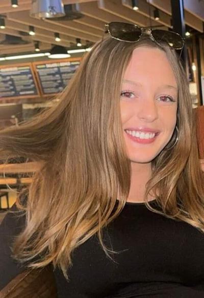 Alayne Novotny | Tributes | themercury.com