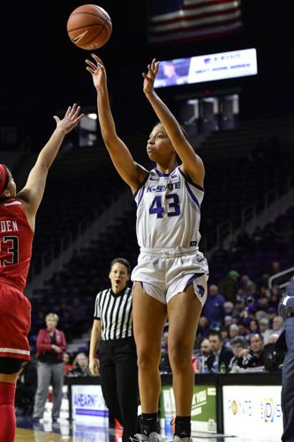 Kansas State's Chrissy Carr earns 2nd Big 12 Freshman of the Week award ...