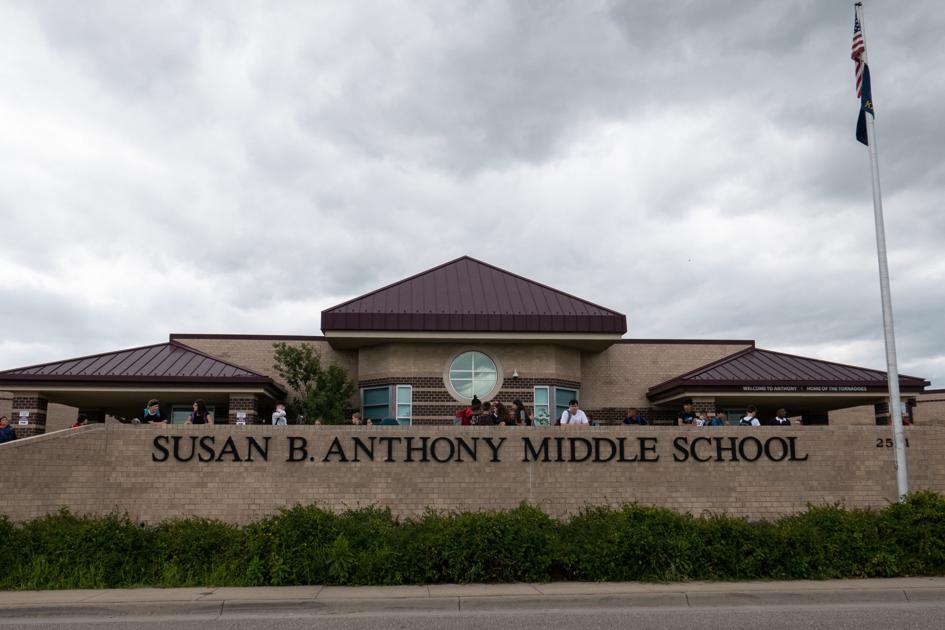 Locked out visitor prompts secure campus at Anthony Middle School ...