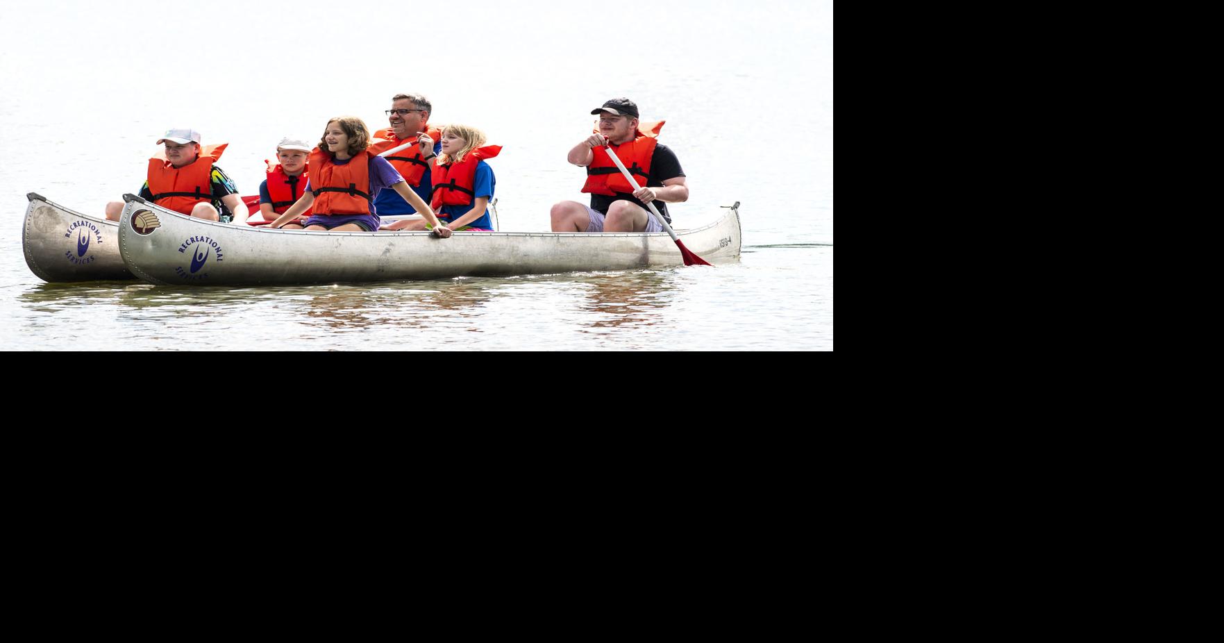More than a hundred fill River Pond for annual Little Apple Paddle ...