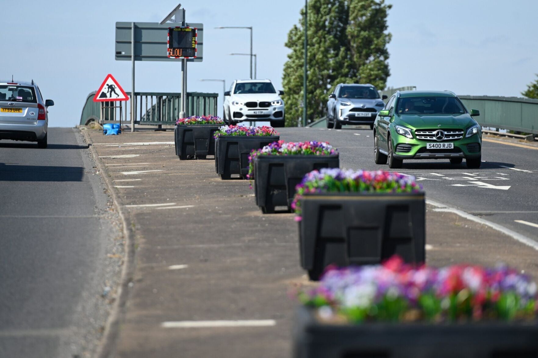Real flowers swapped for plastic ones to save water during drought ...