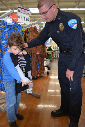 Local kids 'Shop with a Cop' | News | themountaineer.com