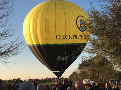 Kids can celebrate Earth Day by making a mini hot air ballooon ...