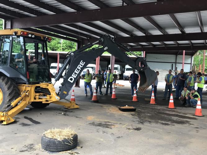 Backhoe rodeo | Local News | themountaineer.com