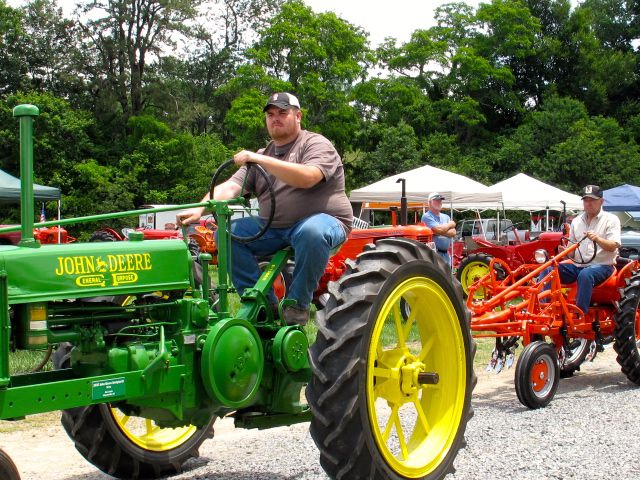 Celebrating all things tractors | Features | themountaineer.com