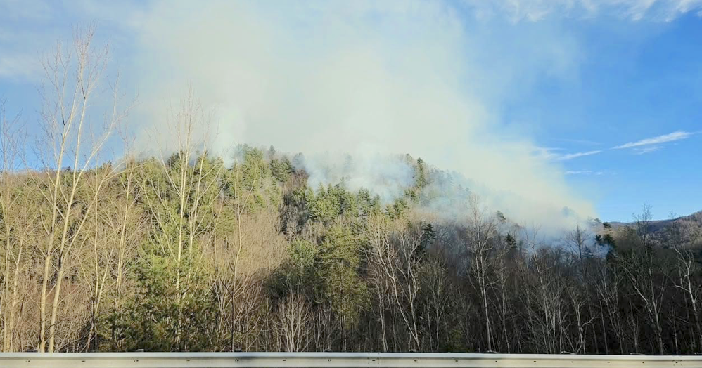 In spite of wind, rain and snow help hold Hicks Cemetery fire | News ...
