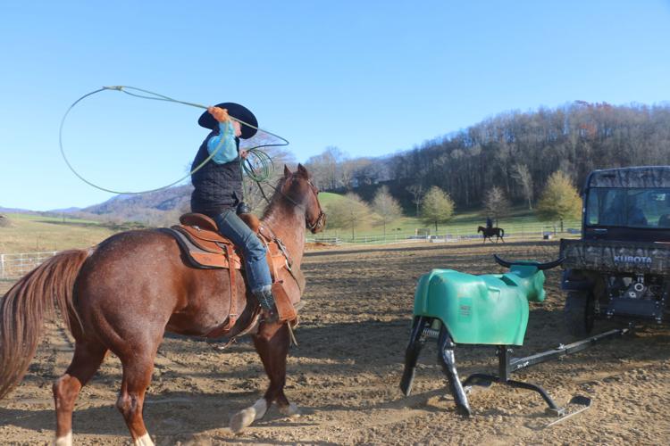 Roping, riding their way to the world finals | Life | themountaineer.com