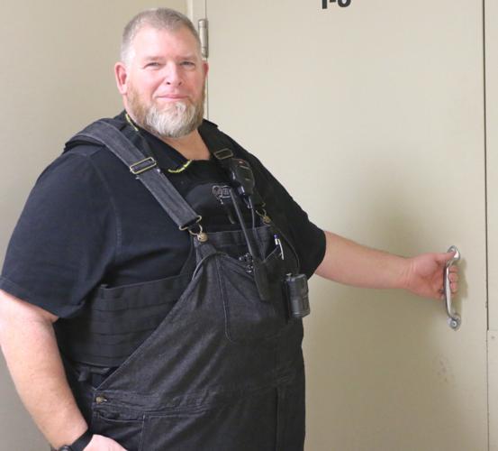 From one family to another: mill workers find new home at sheriff’s ...