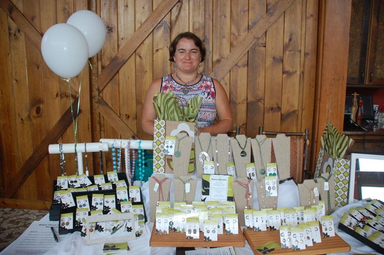 Ladies shop till they drop | News | themountaineer.com