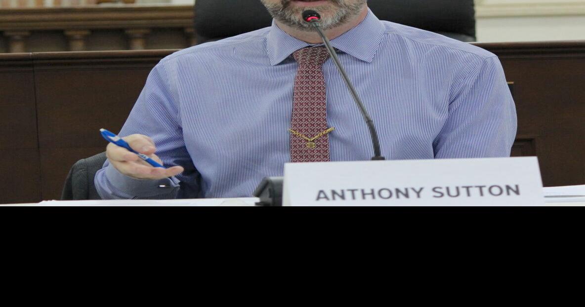 Anthony Sutton 2 | | themountaineer.com