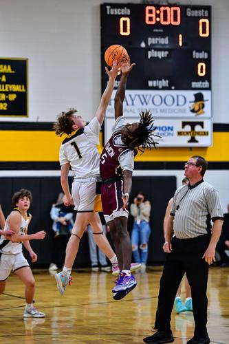 PHOTO GALLERY: Tuscola boys basketball vs. Owen | Sports ...