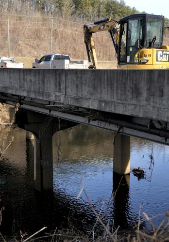 Canton still on the hunt for leak that's diminishing the water supply ...
