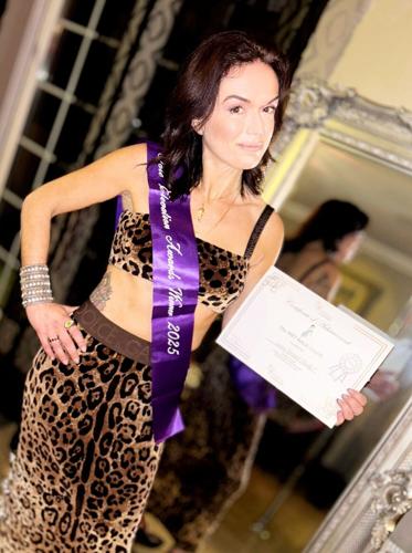 Lawyer ‘in better shape now than my 30s’ thanks to pole dancing ...