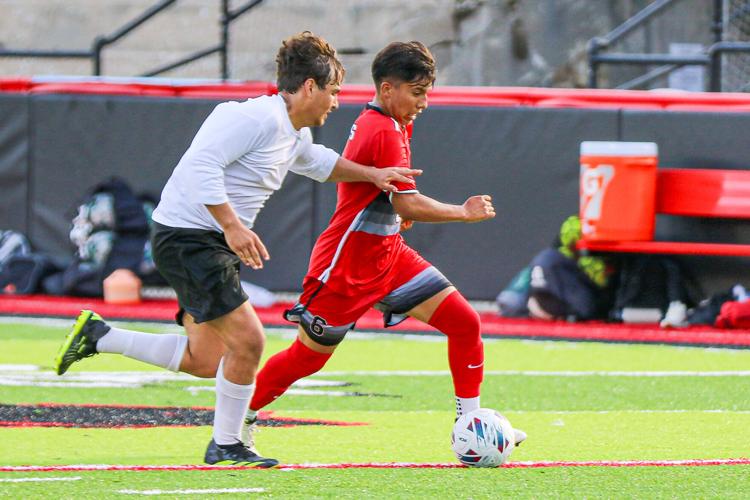 Bears soccer hitting its stride | Sports | themountaineer.com