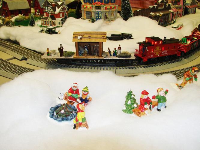 Model railroad club shows winter scene | Briefs | themountaineer.com