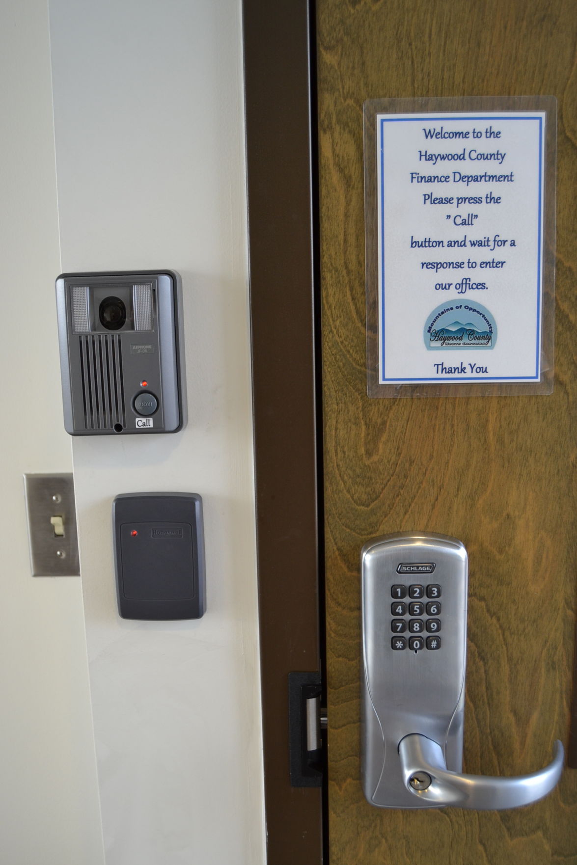 Courthouse security measures further monitor access | News ...