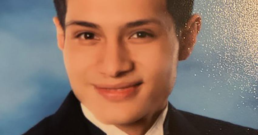 Bryan Rios | | themountaineer.com