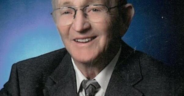 Robert “Bob” Francis Davis | Obituaries | themountaineer.com