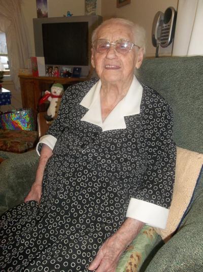 105-year-old Laura Burgess tells life story from Rabbit Skin home ...