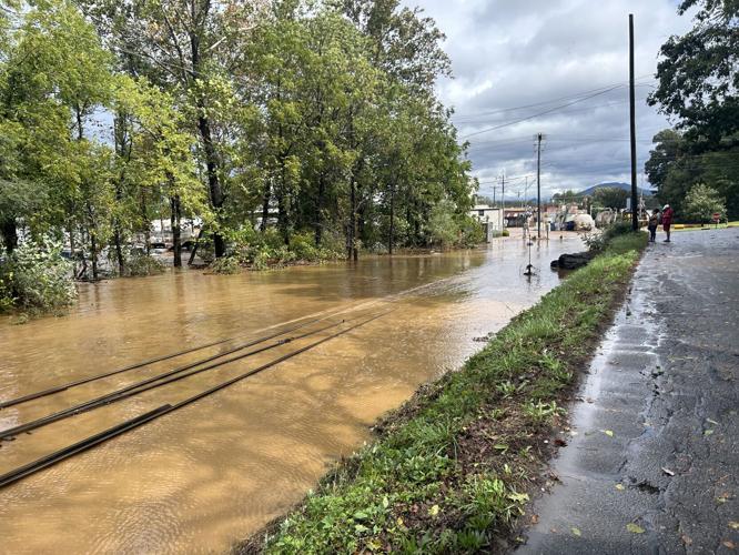 Waynesville hit with unprecedented flooding, terrifying evacuations ...