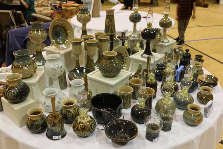 Tis the season to shop local | News | themountaineer.com