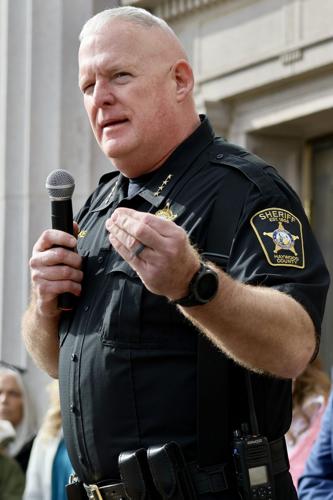 Law enforcement joins forces against drinking and driving for holidays ...