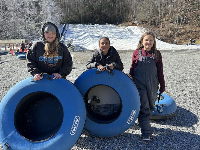 Junaluska students have a blast tubing | Life | themountaineer.com