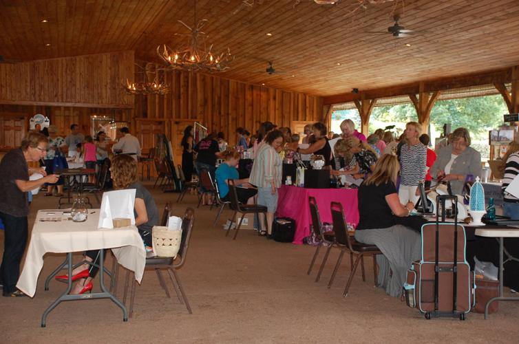 Ladies shop till they drop | News | themountaineer.com