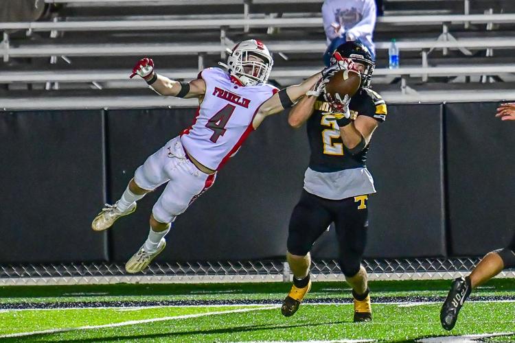 Undefeated Tuscola rolls over Franklin | Sports | themountaineer.com