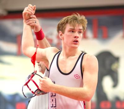 Winebarger gets 100th career win | Sports | themountaineer.com