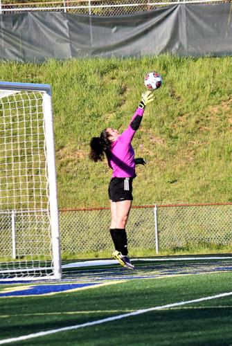 Tuscola forces draw with tough T.C. Roberson | Sports | themountaineer.com