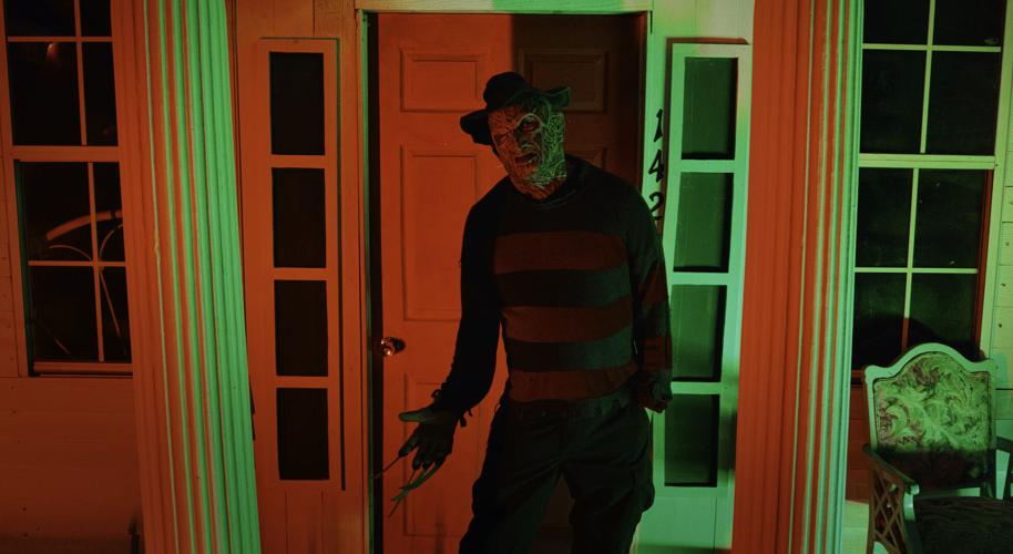 Iconic horror scenes come to life at Pinhead's Graveyard in Canton ...