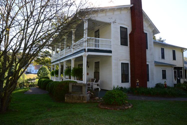 Shelton House to host crafter showcase program, demonstrations | Life ...