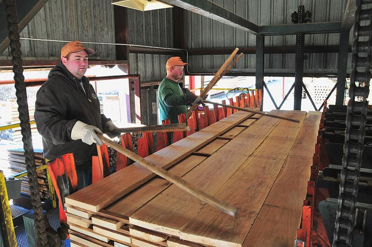 Oaks Unlimited honored with Governor’s Export Award | News ...