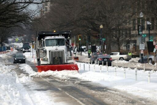 Another Arctic blast bears down on US as snow cleanup drags on ...