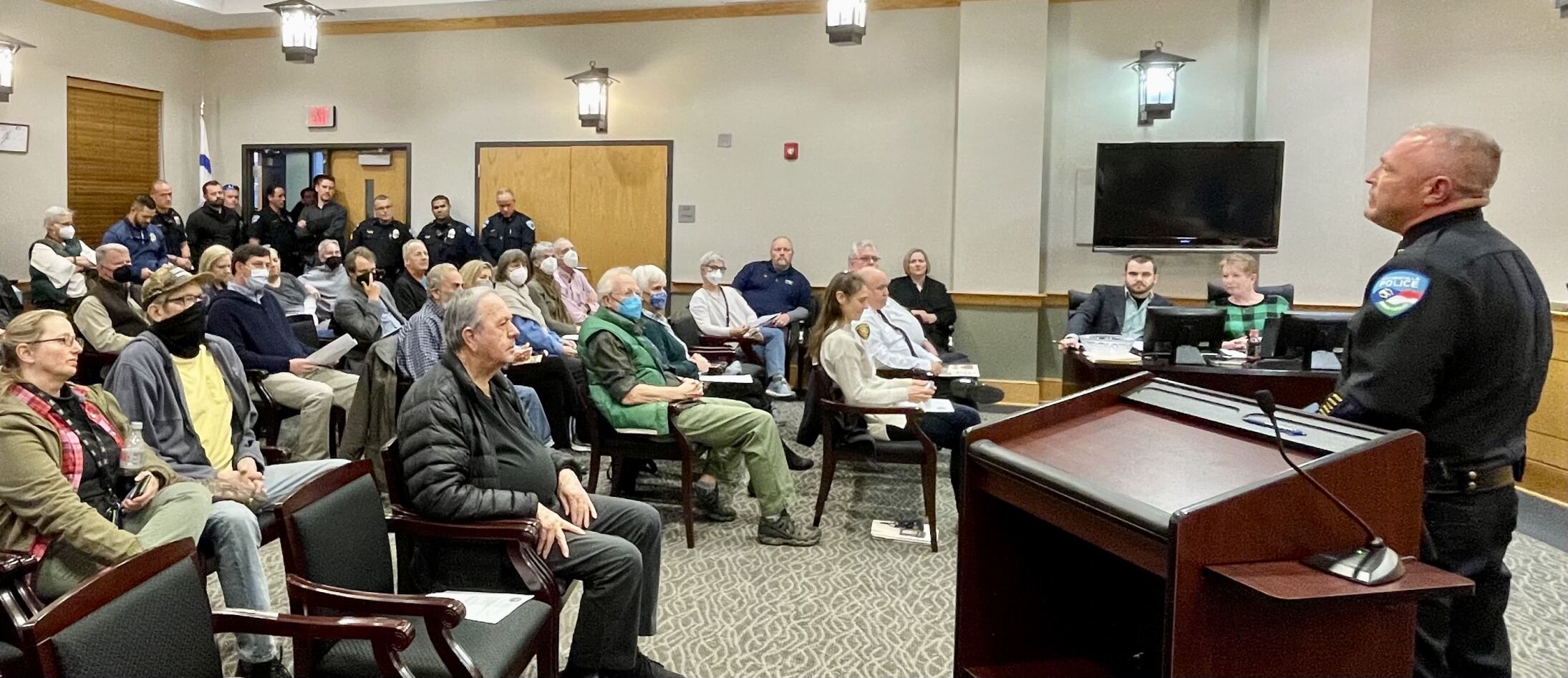 Waynesville police officers receive commendation | Life ...