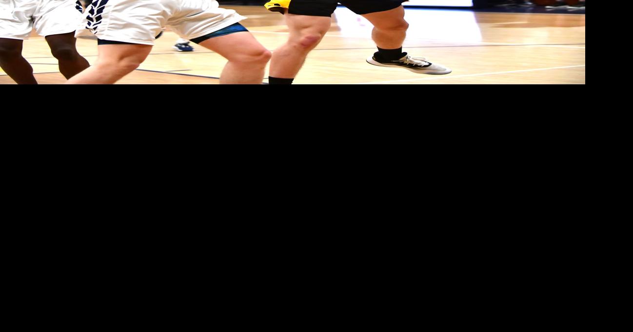 Tuscola basketball second round at Mount Tabor halftime photos ...