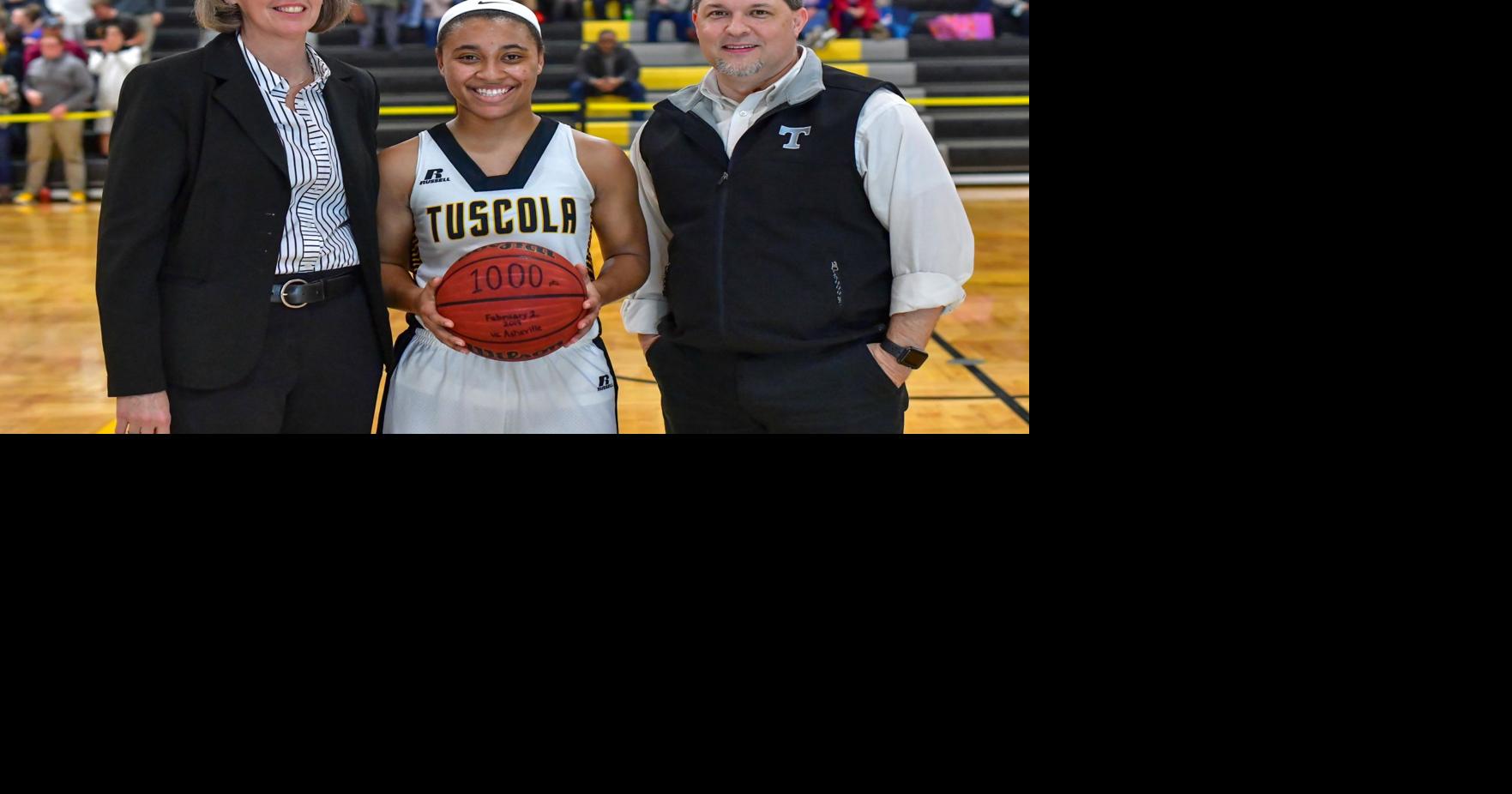 Photos: Bravo, Class of 2019! Tuscola basketball's senior night ...