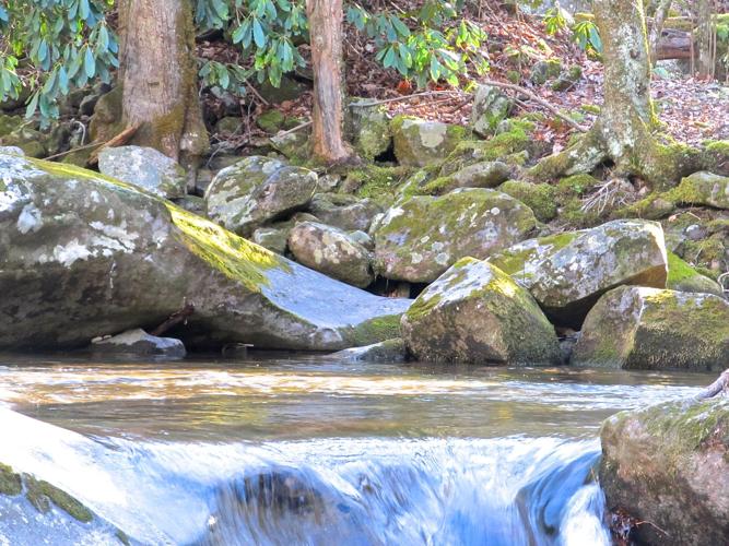 Mouse Creek Falls | Outdoors | themountaineer.com