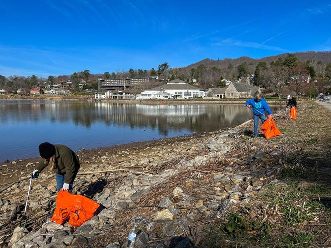 Community pitches in for Lake Junaluska clean-up | Outdoors ...